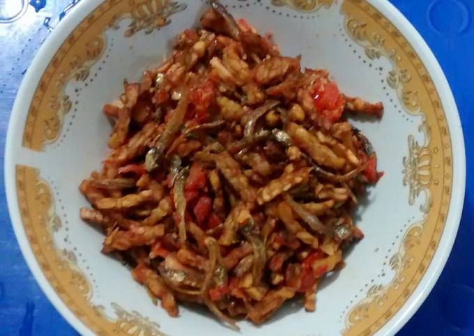 Resep Kering tempe dan teri oleh Mama Princes Prilyani - Cookpad