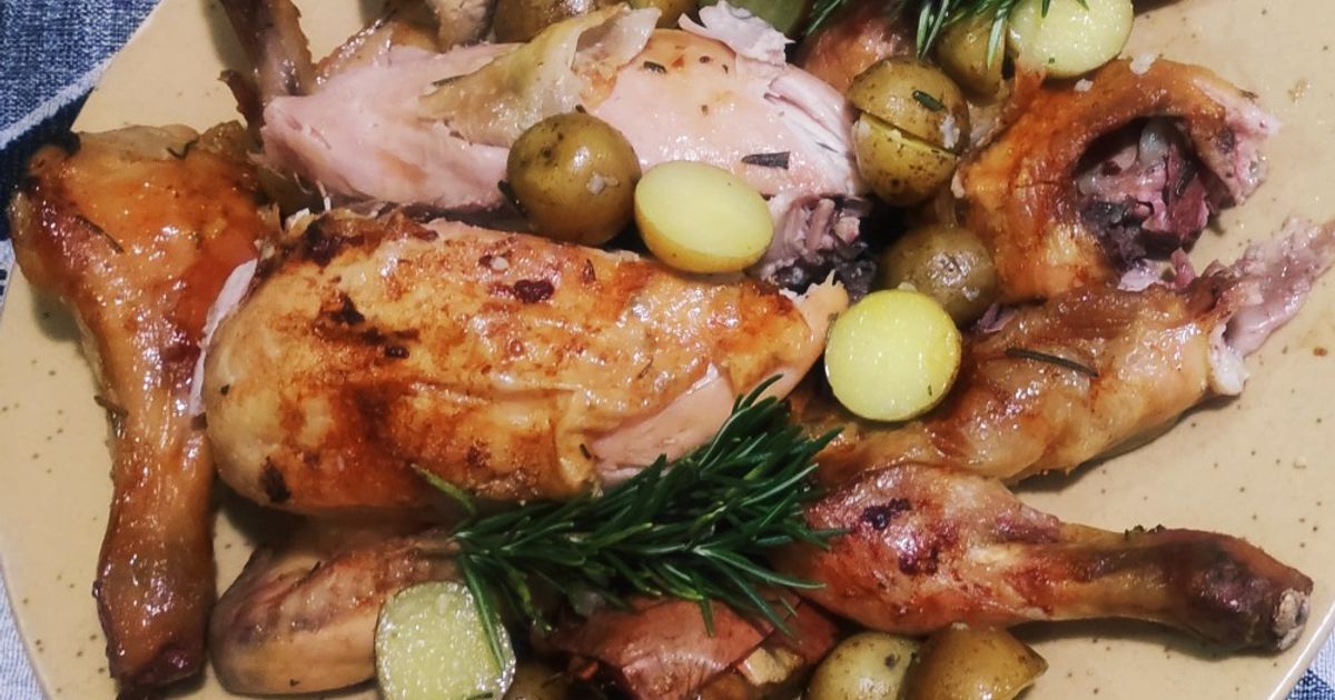 Resep Roasted Chicken With Butter oleh Mami Thea - Cookpad