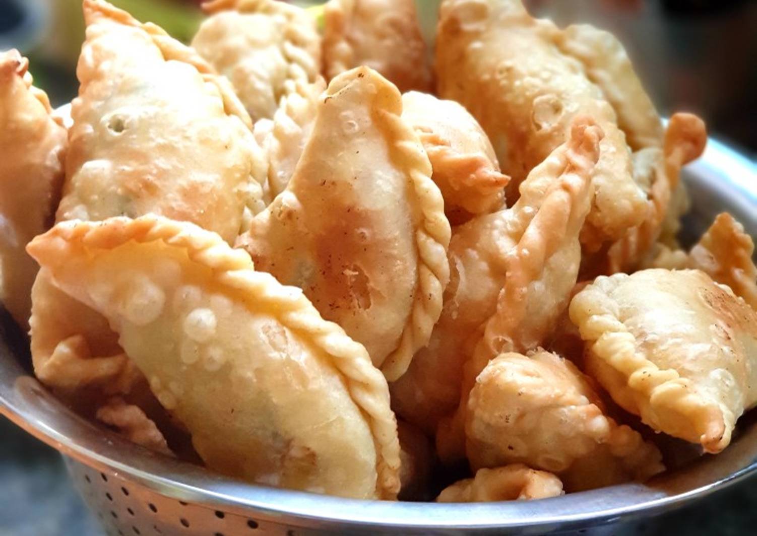 Resep Jalangkote (Pastel ala Makassar) oleh MD's Kitchen - Cookpad