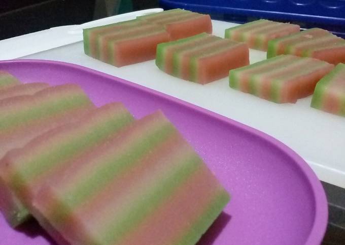 Resep Kue Lapis Sagu oleh bubunIrma - Cookpad