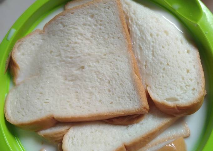 Resep Stup roti simple oleh Dapur Mamah😋 (Umi Qoori'ah) - Cookpad