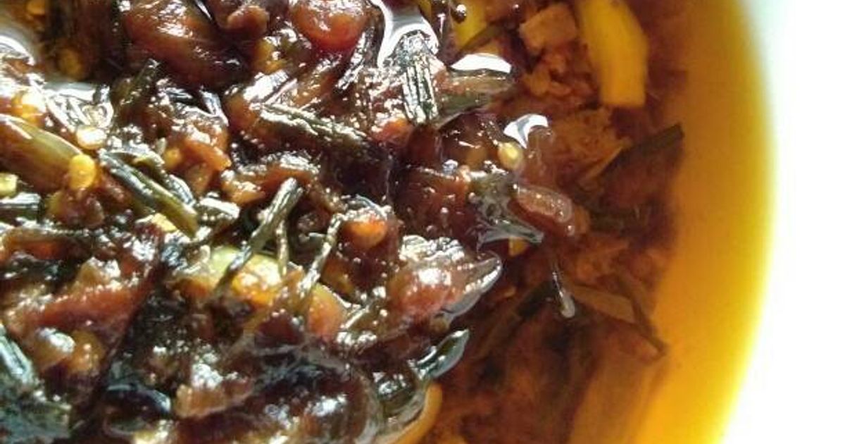 Resep Sambal Masak Bawang Rambut oleh Cherliana Janata - Cookpad