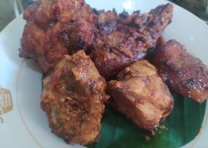 Resep Ayam bakar asap oleh Aghreini Analisa - Cookpad