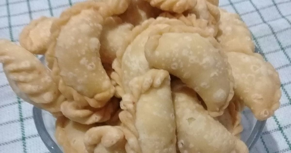 Resep Pastel Kering Mini Renyah oleh Erowati - Cookpad