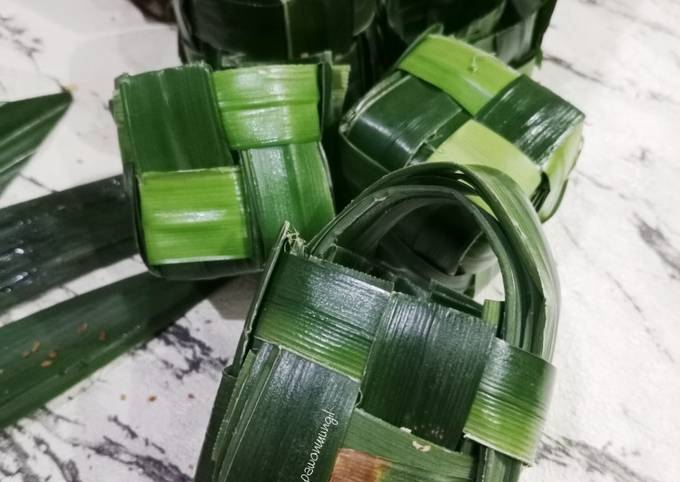 Resep Takir Daun Pandan oleh Fey_Pawonmungil - Cookpad