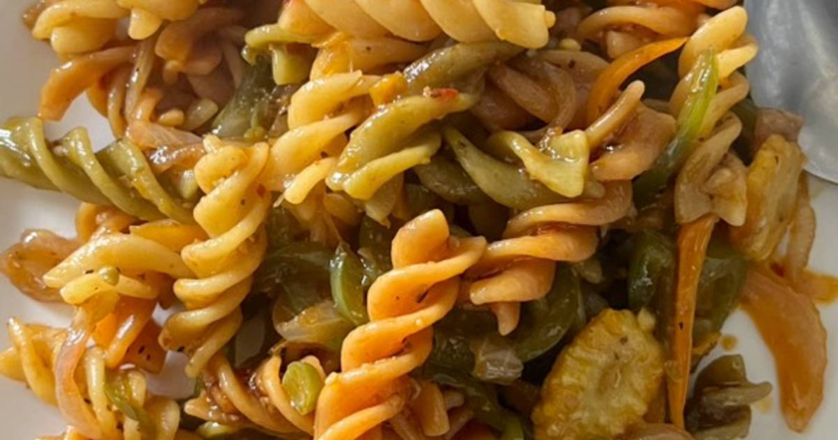 Tri-colour Pasta Recipe by Shivi Mishra - Cookpad