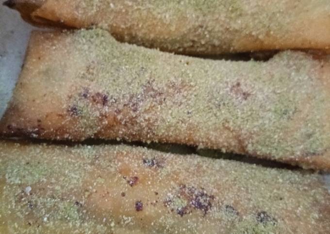 Resep Lumpia banana green tea oleh Enny viera - Cookpad