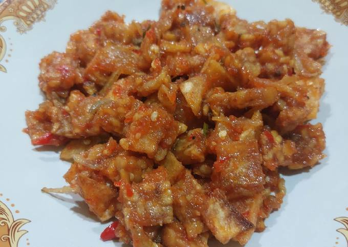 Resep Orek Kering Tempe Kentang Teri oleh eva khairul maidani - Cookpad