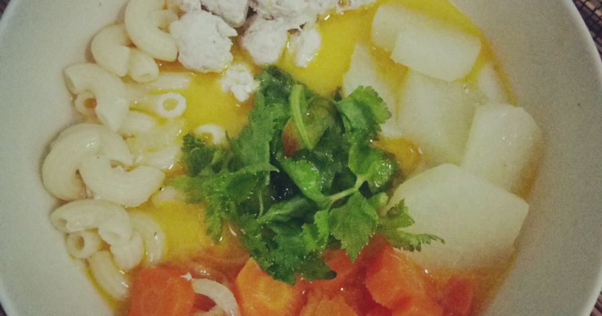 Resep Sup Sehat Bola Ayam Mini Istimewa oleh Pickaisland Kitchen - Cookpad