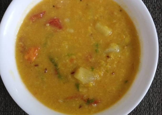 Aloo Dal Recipe by jyotibahirat - Cookpad