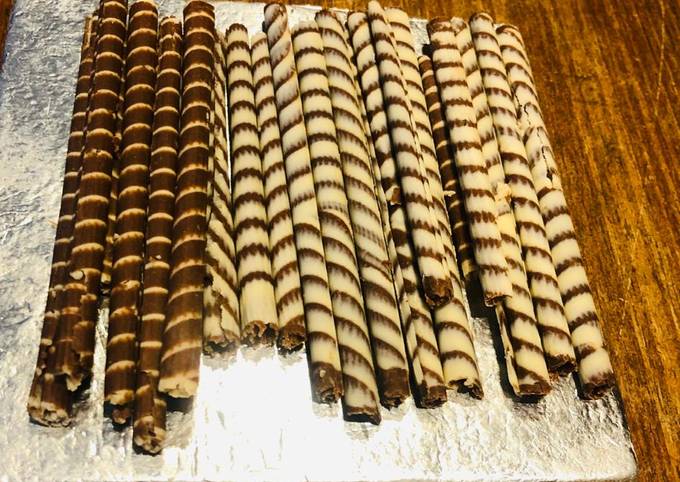 Chocolate cigars Recipe by Urooj Qureshi - Cookpad