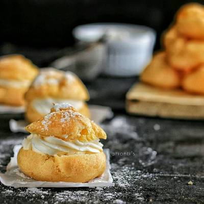 Resep Sus isi Whipped Cream oleh Tanti - Cookpad