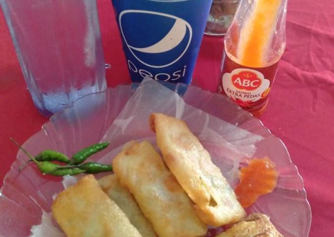 Resep Risol kentang ala ammik syifa oleh Desi Susanti - Cookpad