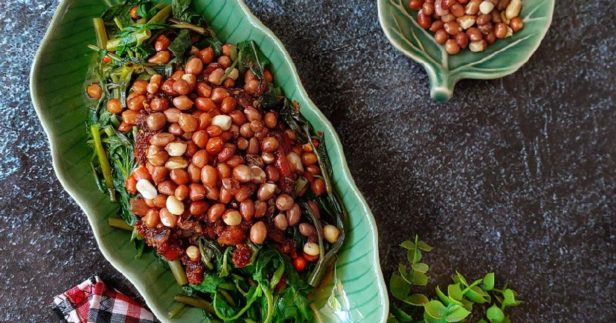 Resep Plecing Kangkung Khas Lombok oleh PutriChristian - Cookpad