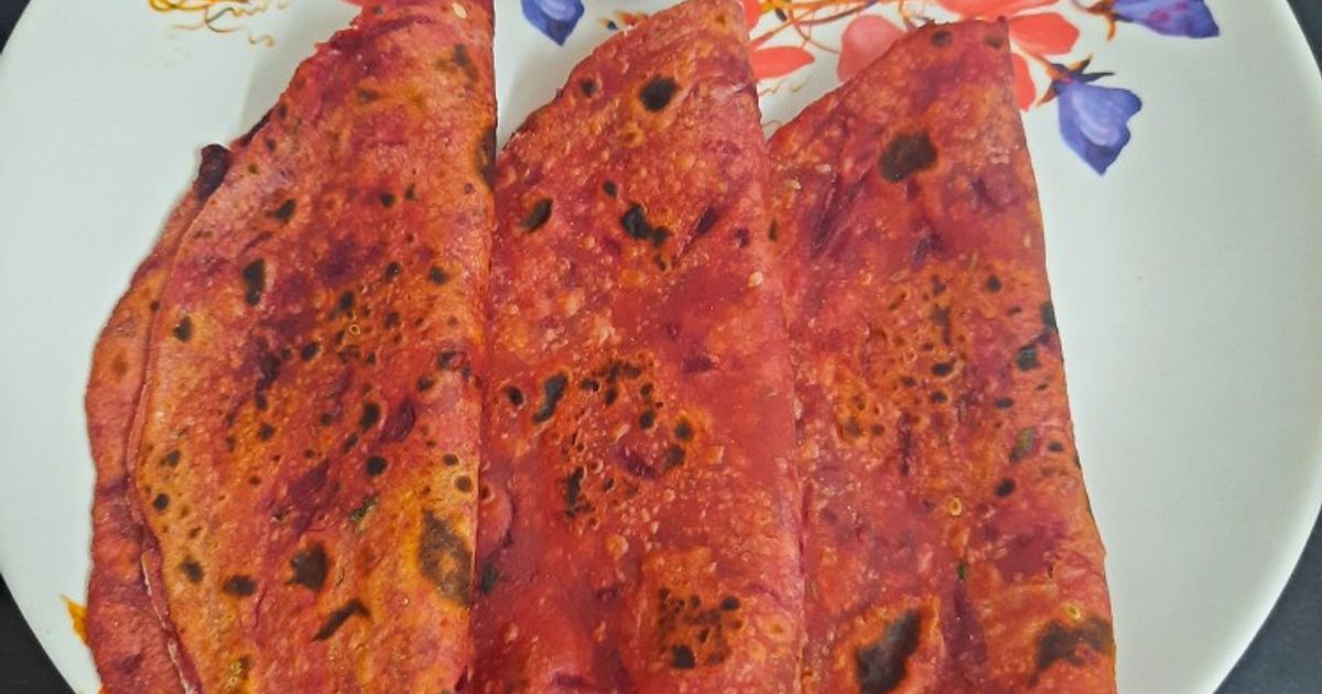 Beetroot Paratha Recipe by Kavita Arekar - Cookpad