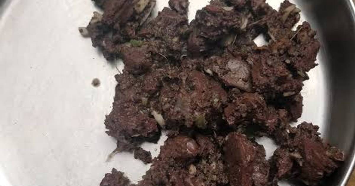 ரத்த பொரியல்(goat blood poriyal recipe in tamil) இவருடைய ரெசிபி Meena ...