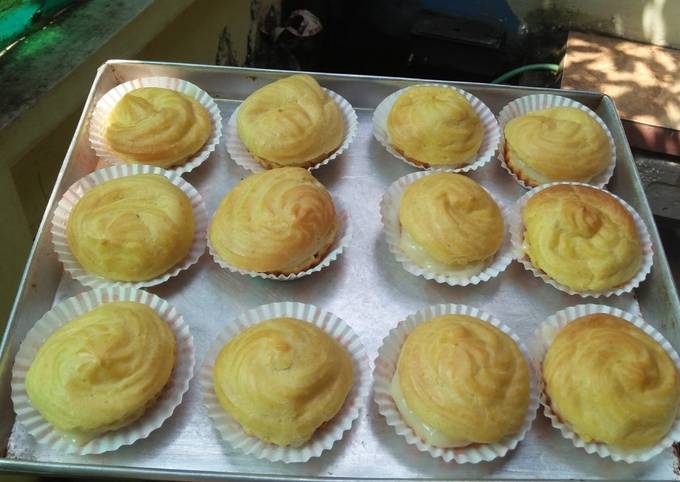 Resep Kue Sus isi vla susu oleh Yuniati Wijaya - Cookpad