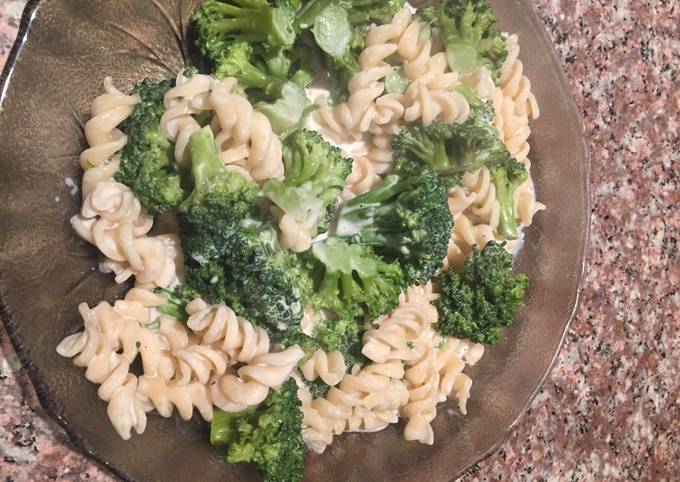 Fideos con brócoli y crema Receta de euge- Cookpad