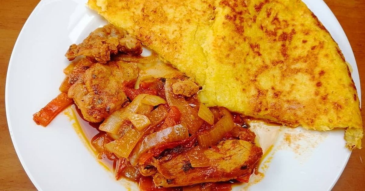 Cerdo Entomatado Con Changa De Maíz Nuevo Receta de carunovi- Cookpad