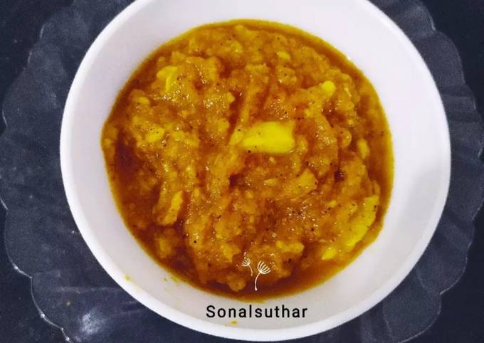 Raw Mango & Onion Chutney / Kanda Kairi Chutney Recipe by Sonal Gaurav ...