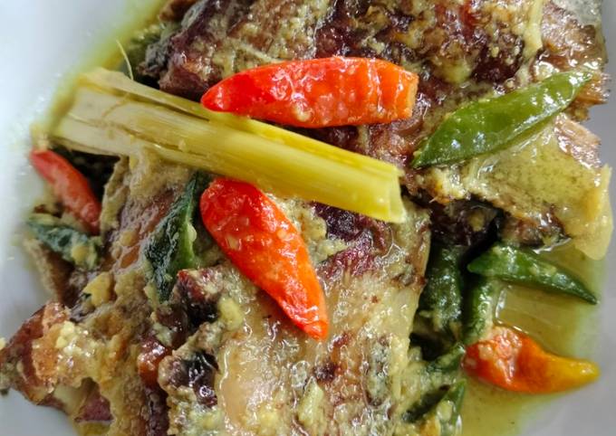 Resep Ikan Tuna Asap Bersantan oleh Citra Devi - Cookpad