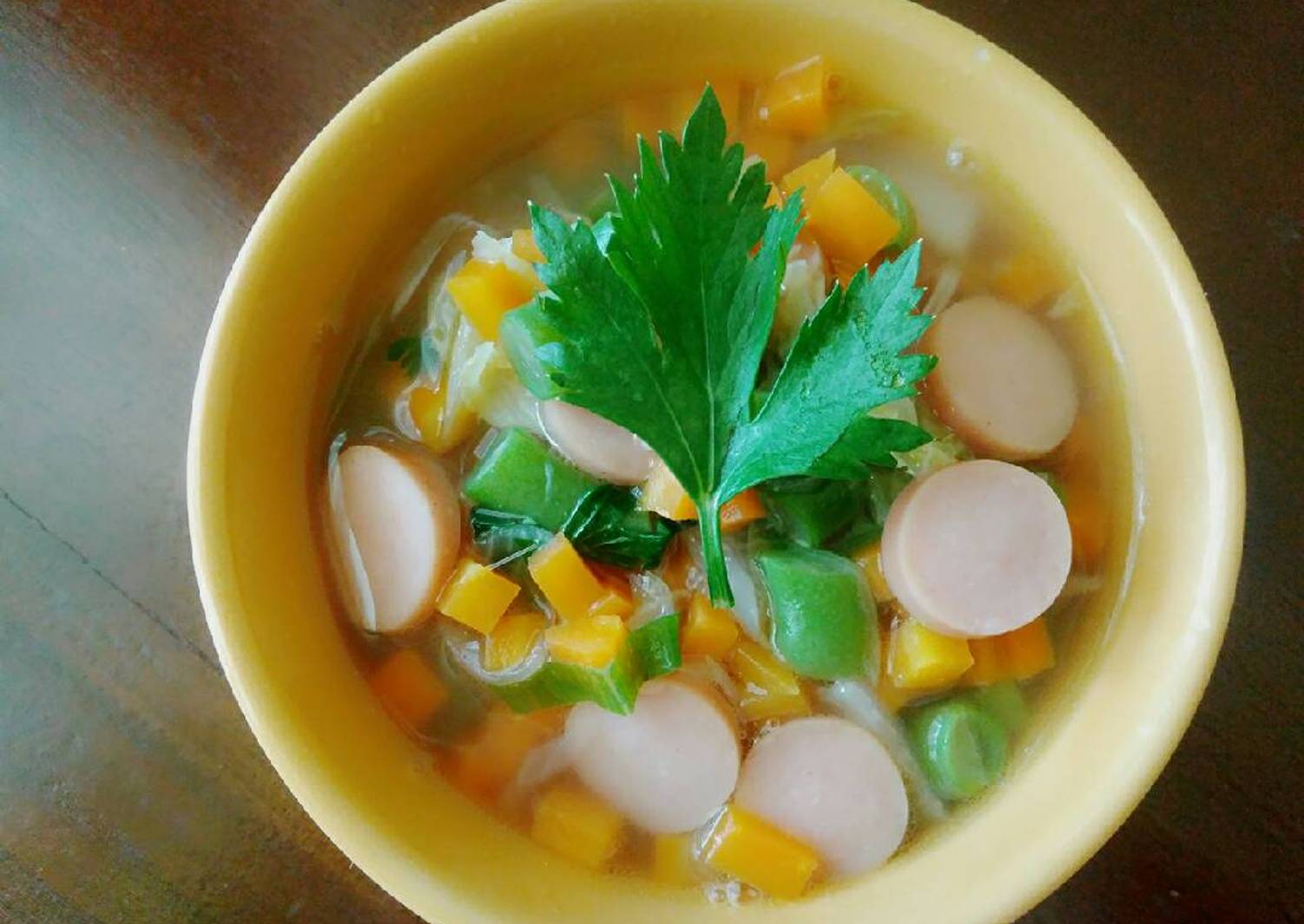 Resep Sayur buncis, sawi, wortel dan sosis simple oleh Fitri ...