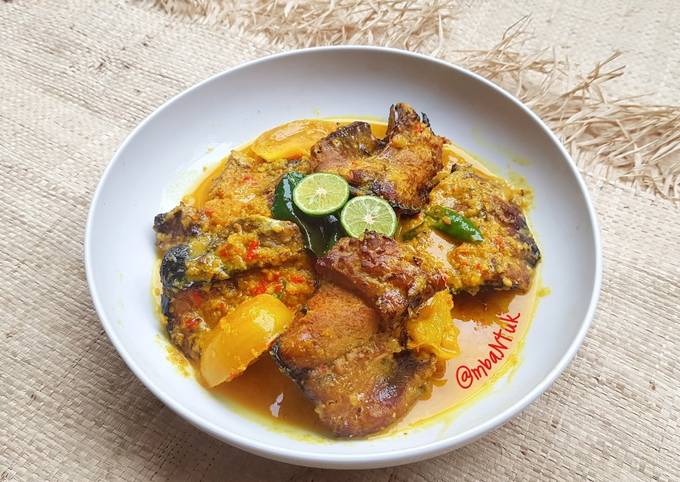 Resep Mangut Ikan Manyung Asap oleh Tituk SK - Cookpad