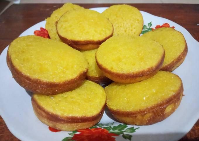 Resep Bika ambon mini oleh sartika ika - Cookpad