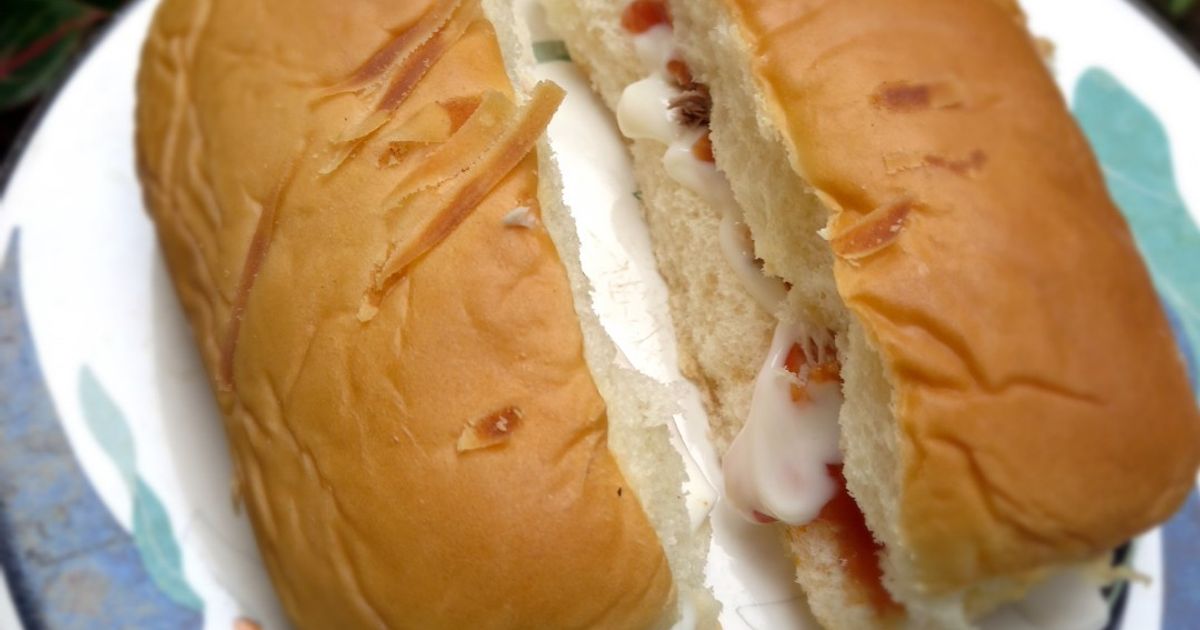 Resep Roti Isi Ikan (Tuna Sandwich) oleh Lissy Art - Cookpad