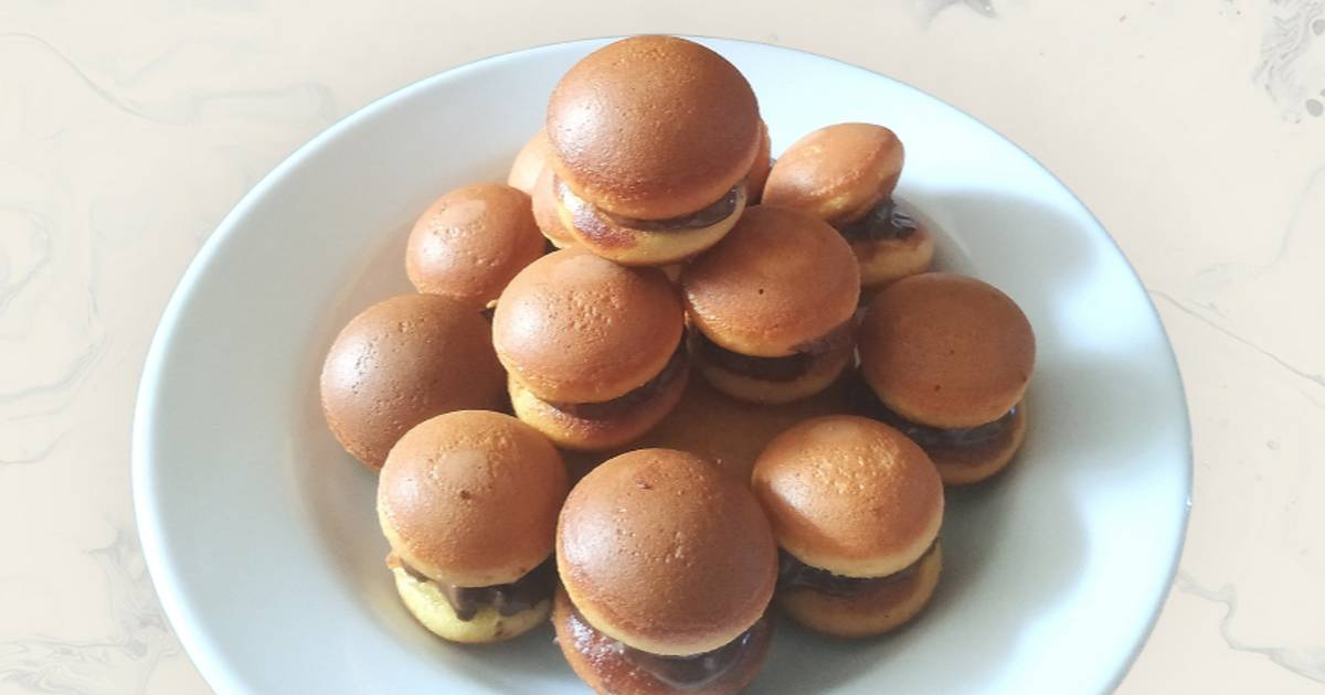 Resep Dorayaki Mini oleh suryani - Cookpad
