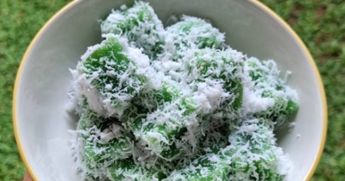 Resep Ongol-Ongol Daun Pandan oleh Fadiah Dina ( Lapak Bu'din ) - Cookpad
