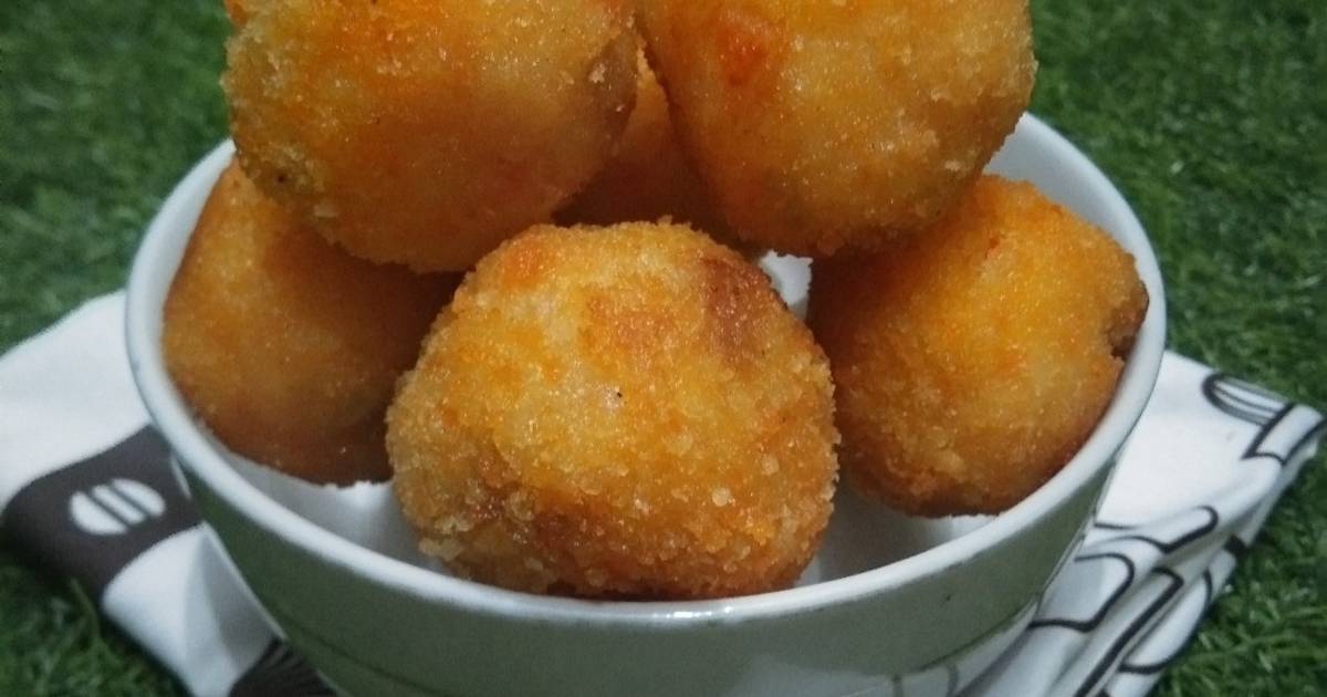 Resep Bola2 nasi aka kroket nasi crispy oleh Martian Prasetyani - Cookpad