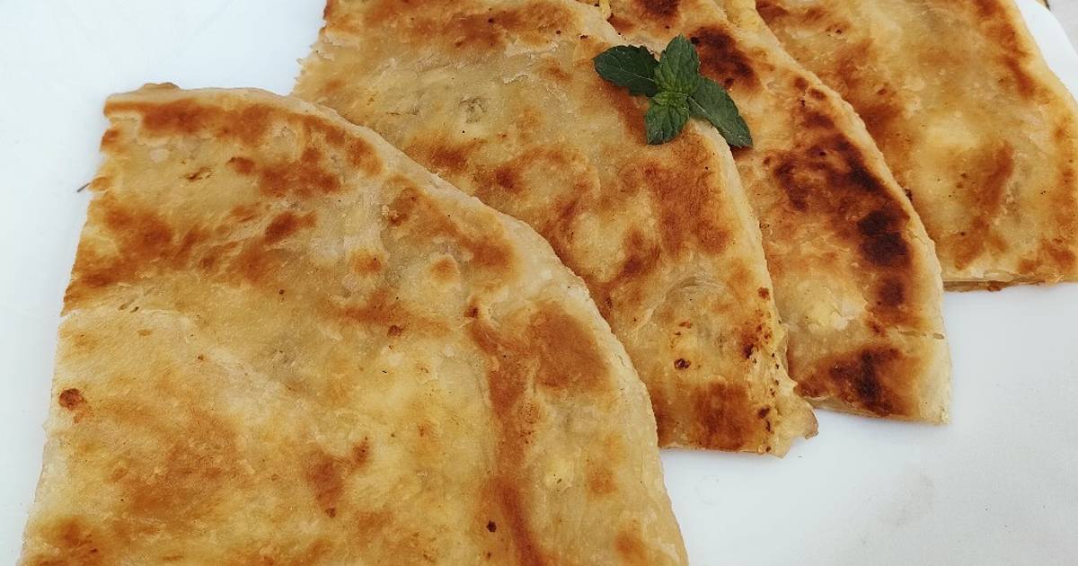 Peri Peri Chëësy Paratha 🫓🫓 Recipe by Umme Ahmad - Cookpad