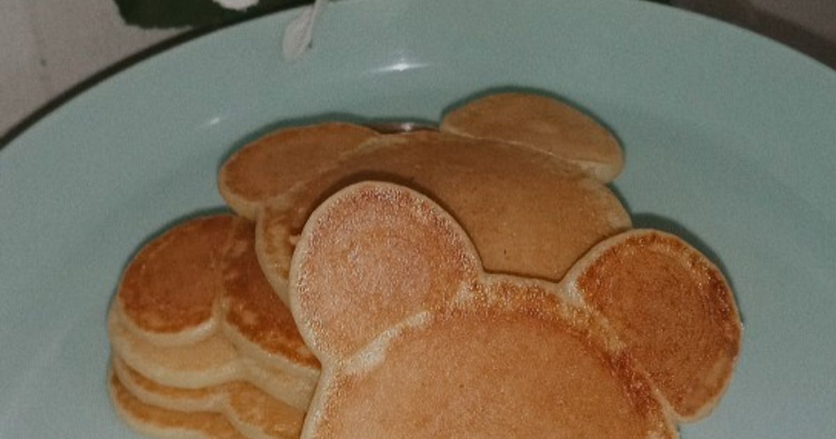 Resep Pancake Minnie Mickey oleh Khairunnisa Saskia - Cookpad