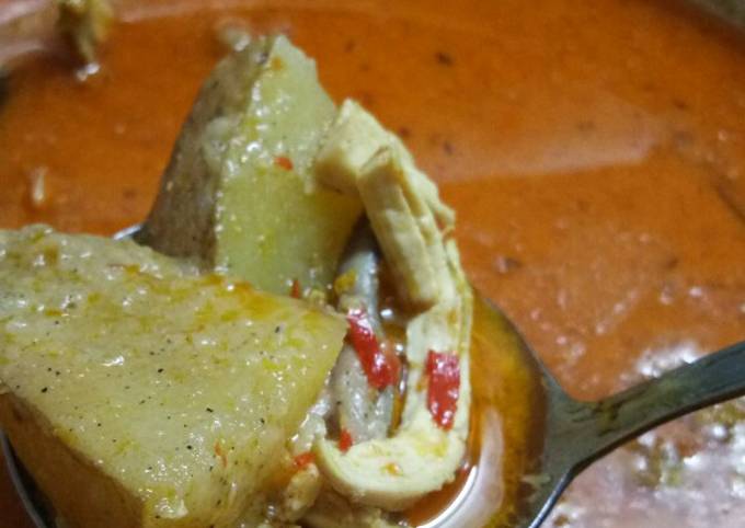 Resep Kari ayam kentang oleh Vittri Anzar - Cookpad