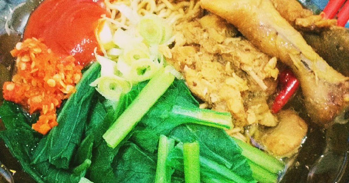 Resep Mie Ayam (Ceker) oleh liana - Cookpad