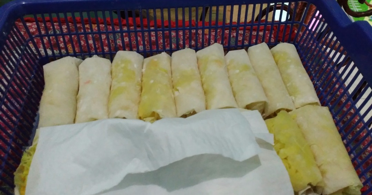Resep Risol Mie Kuning oleh AdeNovita - Cookpad