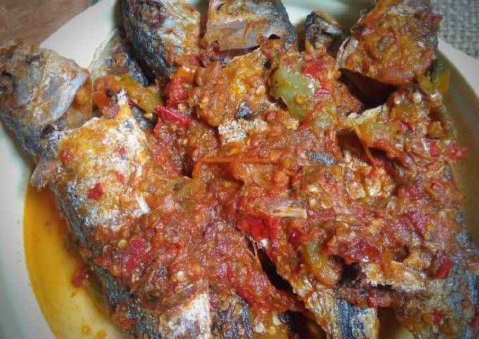 Resep Balado Ikan Kembung oleh Yuni Kurniasih, - Cookpad