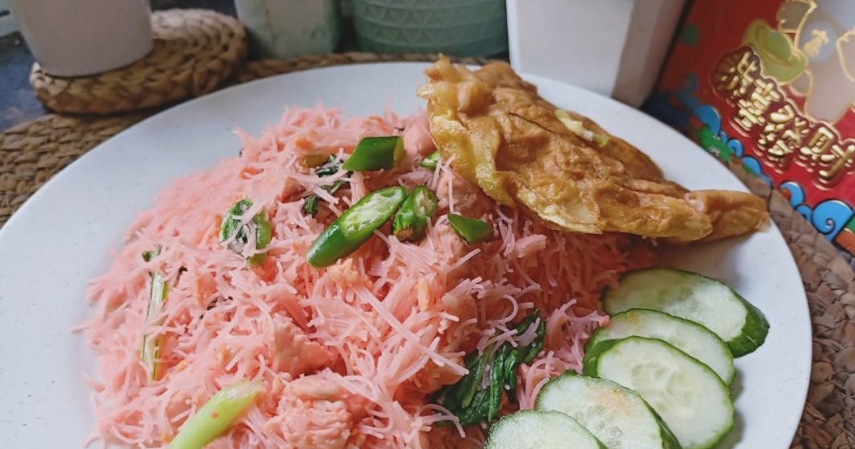 Resipi Bihun Goreng Pink Sos Labu Thai oleh mamy_kitchen89 - Cookpad