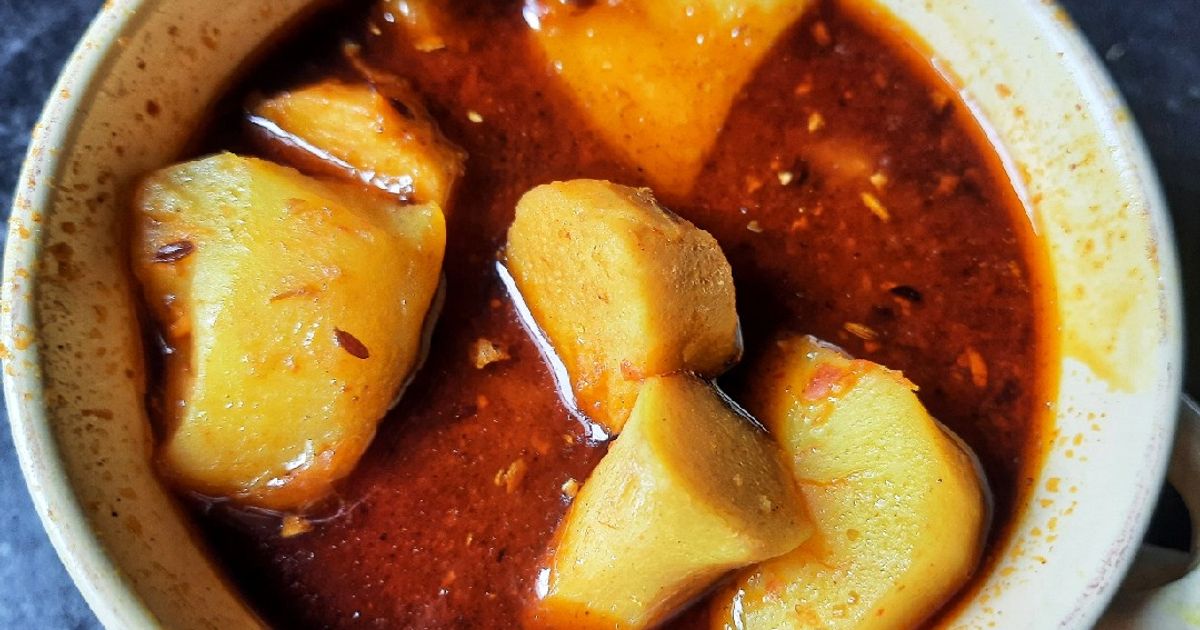 Sushmita Chakraborty দ্বারা গাঠি কচুর ডালনা (Gathi Kochur Dalna Recipe ...