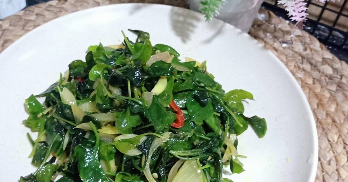 Resipi Bayam Brazil Goreng Belacan oleh mamy_kitchen89 - Cookpad