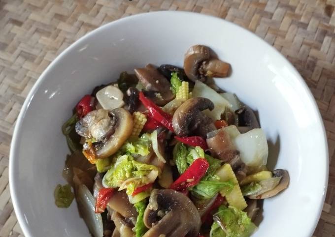 Resep Oseng Jamur Kancing, Putren, & Sawi putih oleh Rizky Alfadina ...