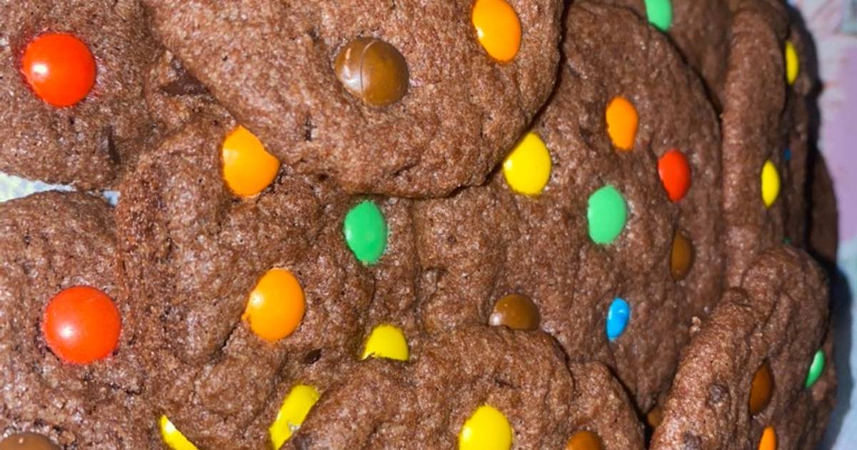 Cookies con rocklets Receta de Fio Roa- Cookpad