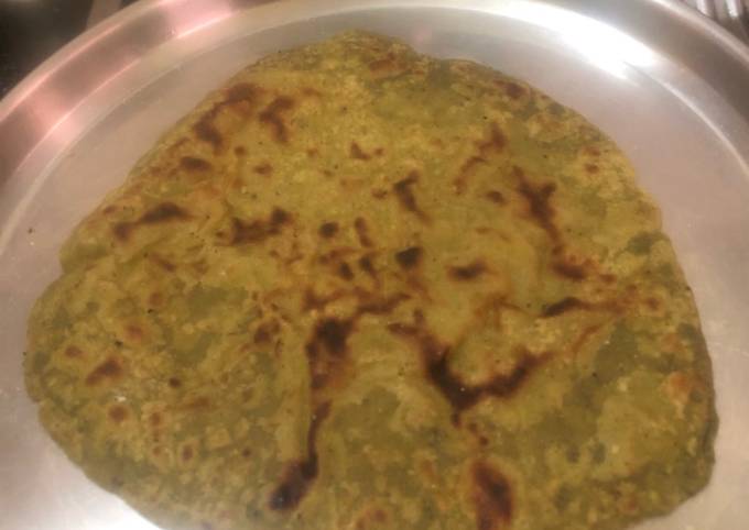 Palak roti Recipe by Harini Balakishan - Cookpad