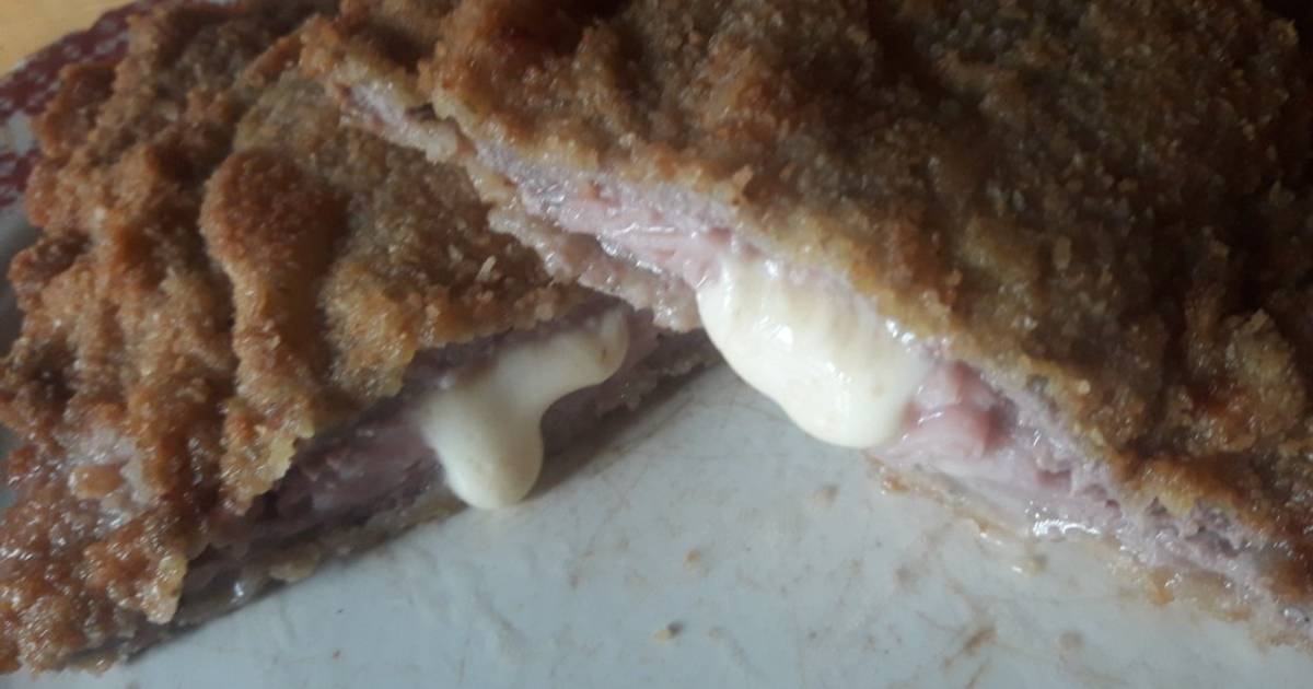 Milanesa de carne rellena de jamón y queso😋 Receta de Vero Lopez- Cookpad