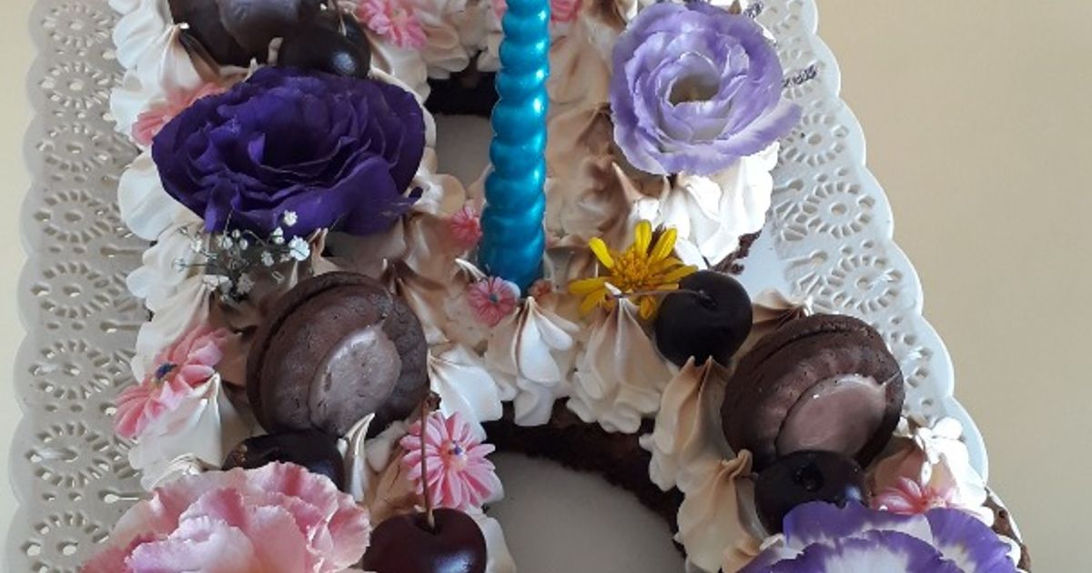 Torta Con Forma De Letra 🅱️ Decorada Brownie Y Merengue! Receta de Lau