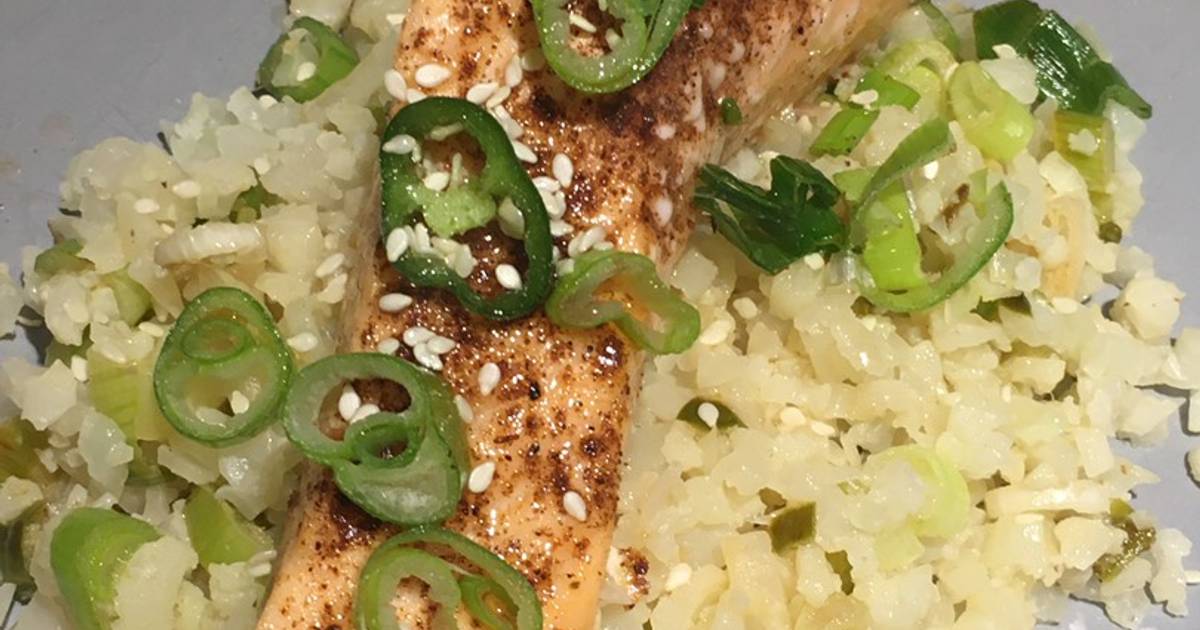 Ginger Cauliflower Rice with Five Spice Salmon 🐟 Recipe by Sonia - Cookpad