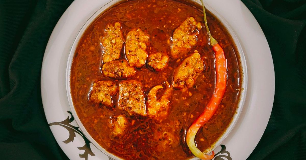 Sour Shark Fish Curry Recipe by Sailee Tanawde Mhatre - Cookpad