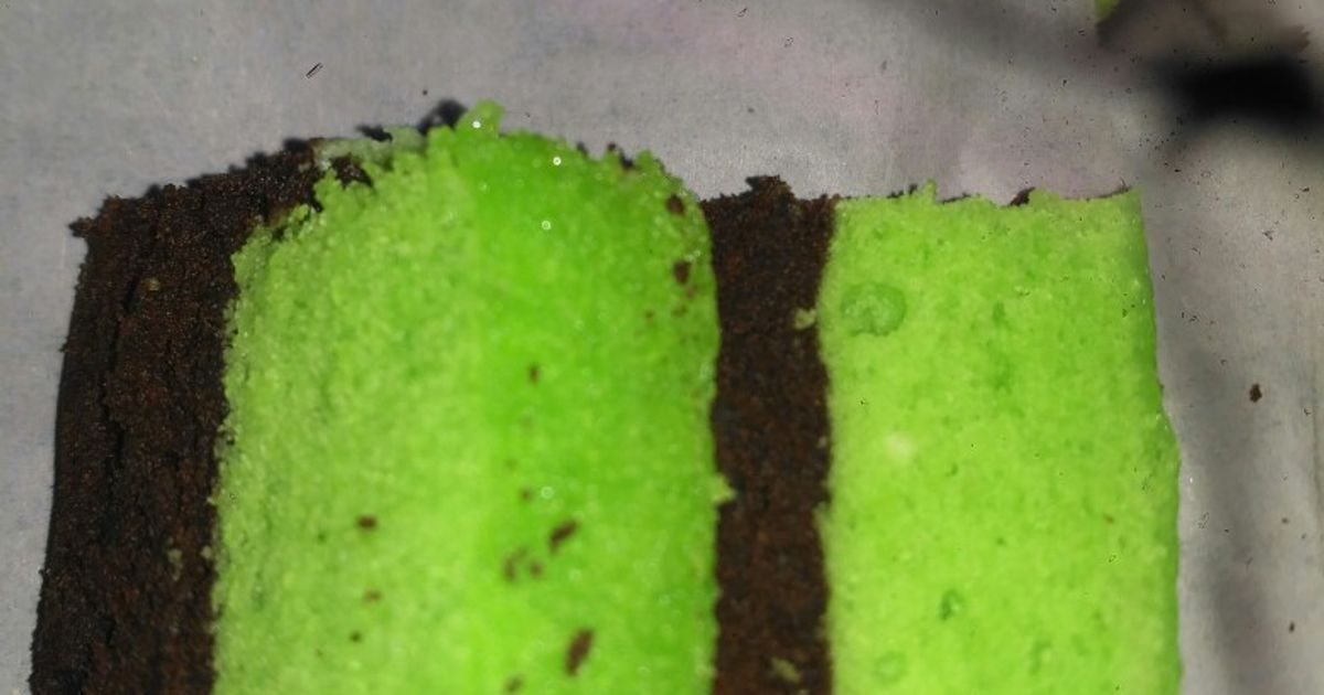 Resep Brownies Amanda Pandan Coklat Mantap oleh antena - Cookpad