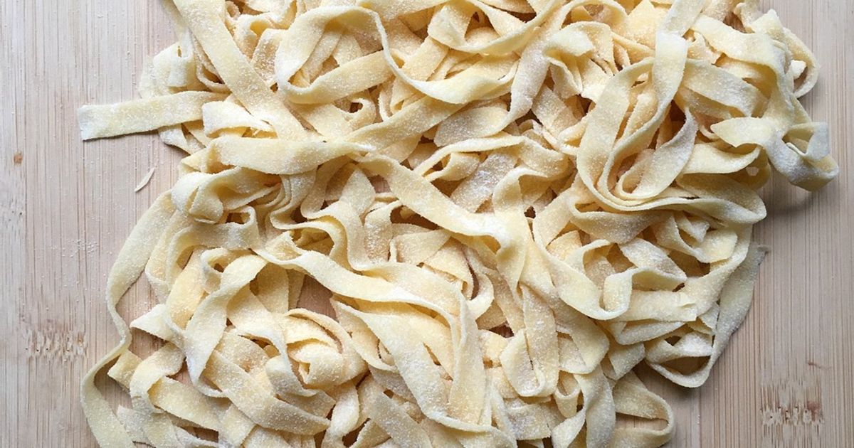 Fresh Tagliatelle Pasta Without Pasta Machine Recipe by In cucina con ...